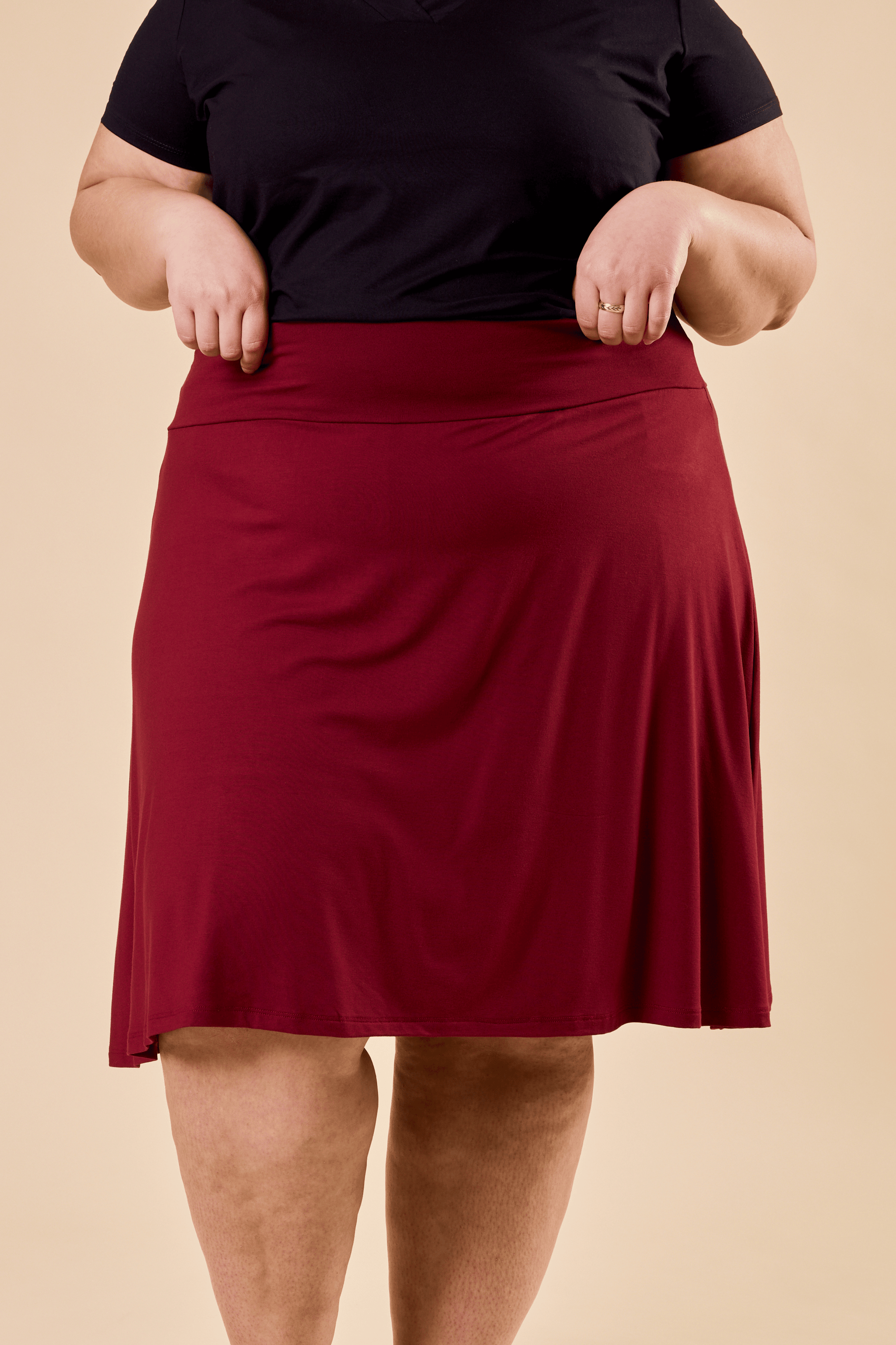 Jupe-short évasée - carmin – Vêtements Mandala